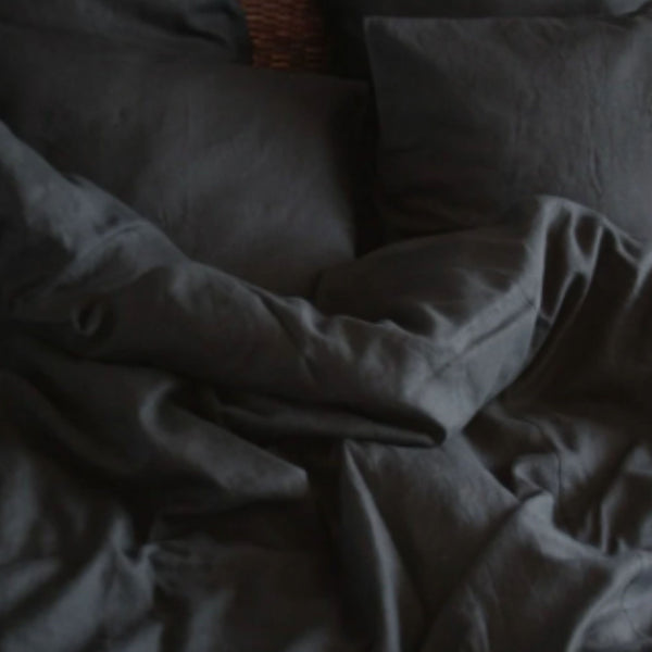 Black Linen Duvet Cover – pure&linen
